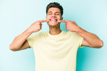 Cracked Tooth Treatment — A Comprehensive Guide